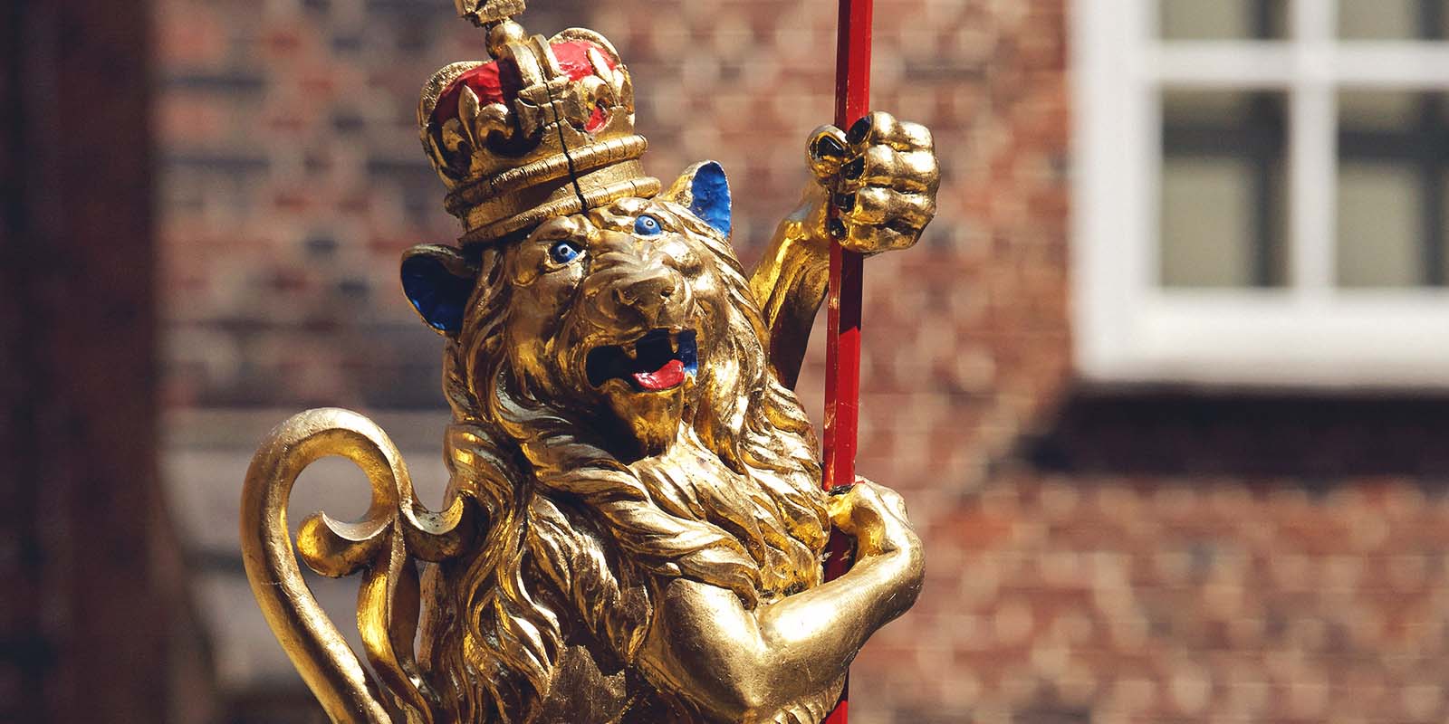 The Lion in Heraldry | The Royal Mint